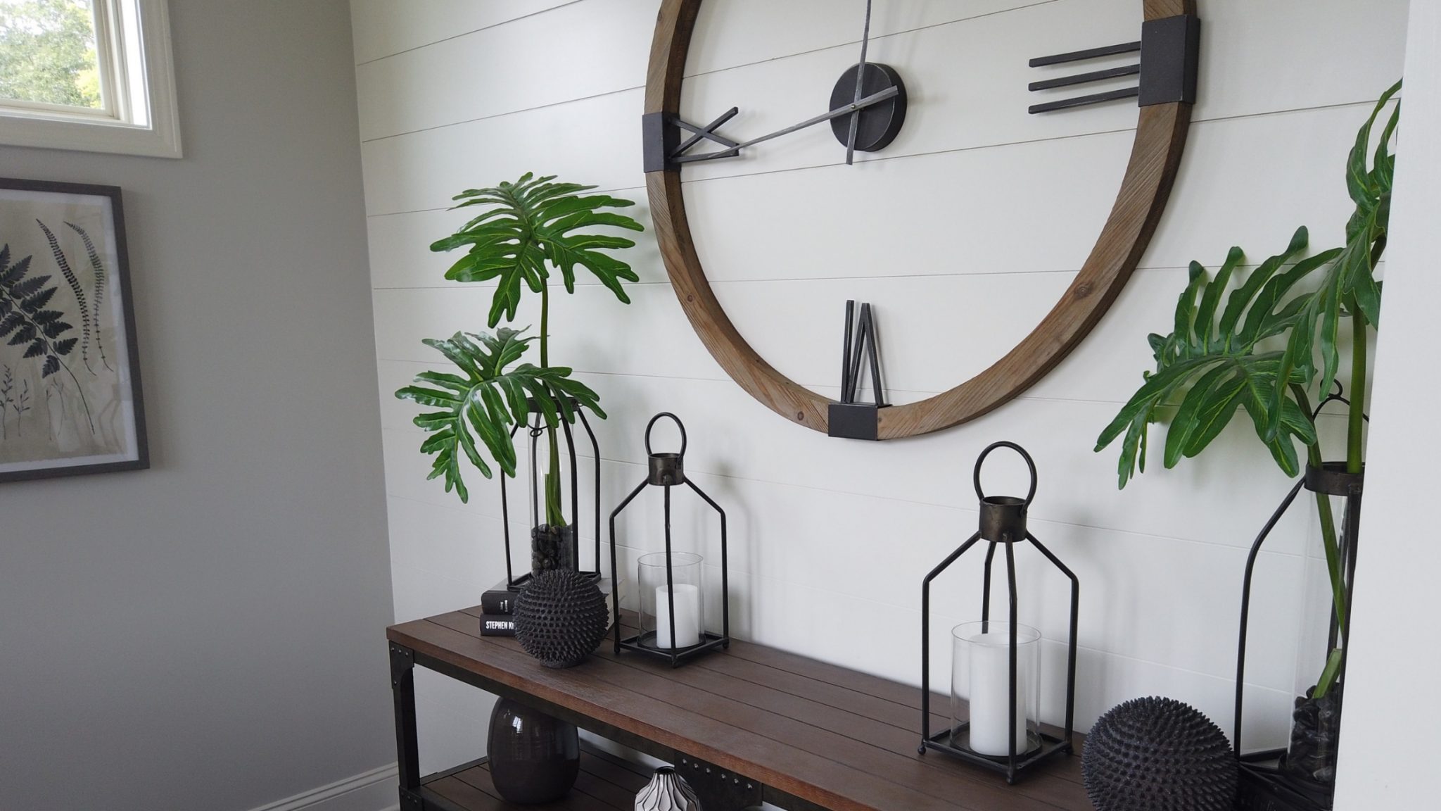 Shiplap: Transform Your Space with this Trendy Material